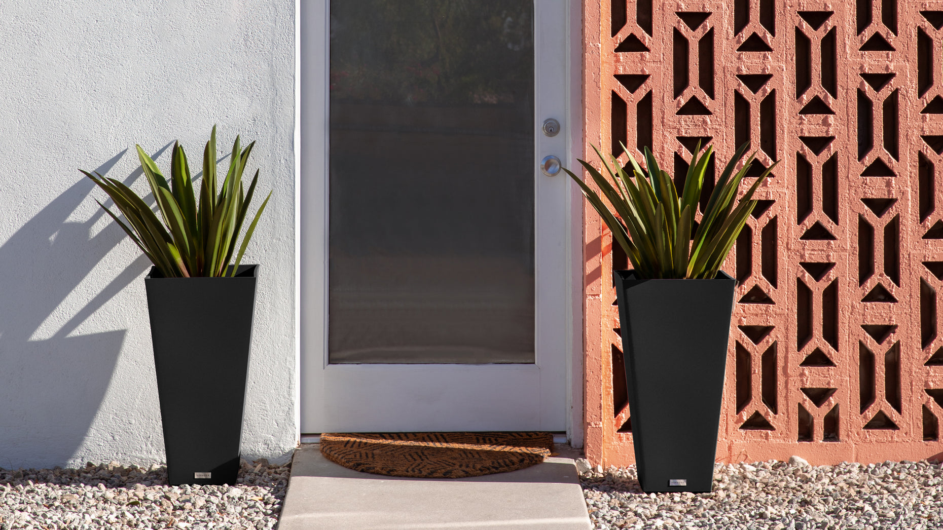 Veradek Outdoor